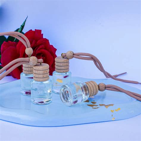 Свічки ручної роботи вироби з гіпса створено з 💙💛 Soul Mk Candles • Instagram Photos And Videos