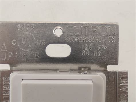 Lutron Diva Dvcl 153p Wh Dimmer Switch 150w 1p 120v 3 Way Gpm Surplus