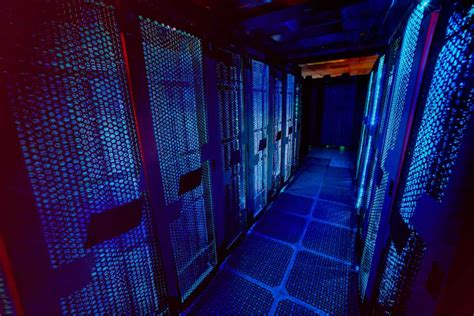 Shared Vs Cloud Vs Dedicated Web Hosting Pros And Cons Helpdesk Heroes