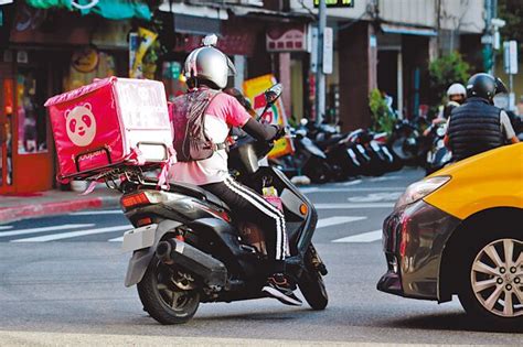 台中 超速拚業績 外送員去年傷亡逾2千 地方新聞 中國時報