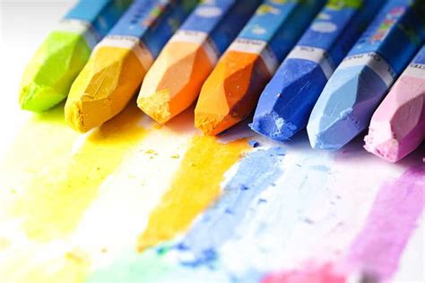 What Are Pastels A Beginner S Guide To This Amazing Medium
