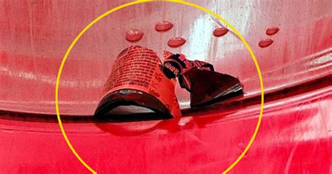 맘카페 뒤집은 미끄럼틀 안 ‘깨진 유리경찰 수사 착수