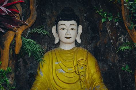 Front View Half Body Yellow Robed Buddha Statue Sitting Statue In A