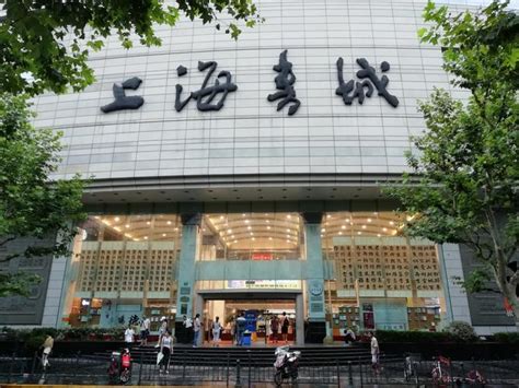 上海书城福州路总店张经理