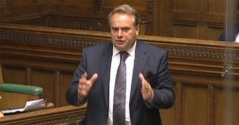 承认议会内观看色情影片 英国保守党议员辞职 马来西亚诗华日报新闻网