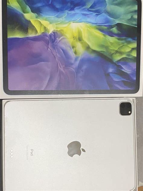 Ipad Pro 第2世代 11インチ 128gb シルバー Wi Fiモ メルカリ
