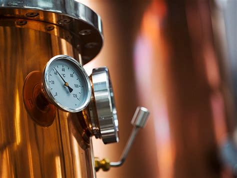 Gin Production The Blend Suntory Global Spirits