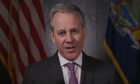 New York Attorney General Eric Schneiderman Resigns After Abuse