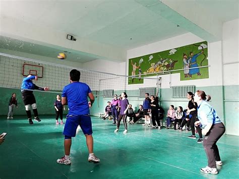 ӨМ НОМГОН СУМ Эх орончдын баярт зориулсан Гар бөмбөгийн тэмцээн