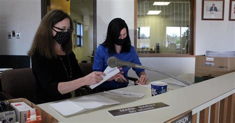 More Than 37000 Wisconsin Absentee Ballots Tied To Elections