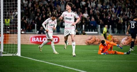 يوفنتوس يثأر من لاتسيو بثنائية ويقترب من نهائى كأس إيطاليا اليوم السابع