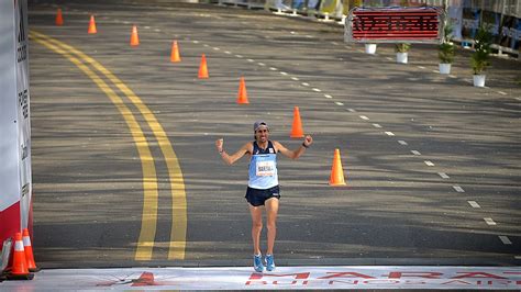 Maratón De Buenos Aires 21 Fotos De La Multitudinaria Carrera En Las