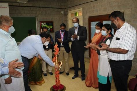 CSR Tech Mahindra Foundation Donates Ambulances And Oxygen Plant To Hospitals In Bengaluru