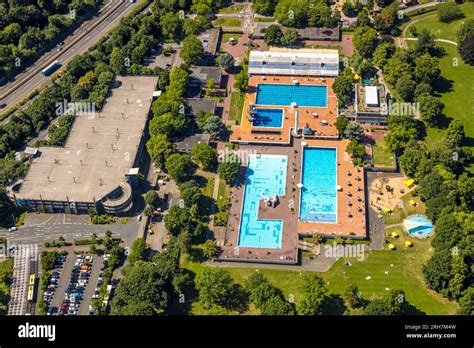 Aerial view Grugabad in Grugapark bathers Rüttenscheid Essen Ruhr