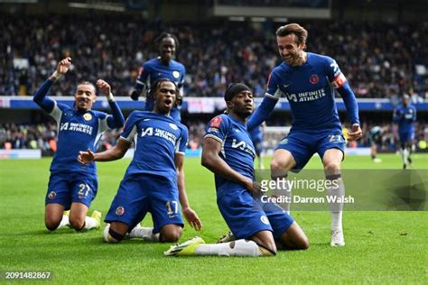 Chelsea 4 2 Leicester Blues Win It Late After Leicester Fight Back