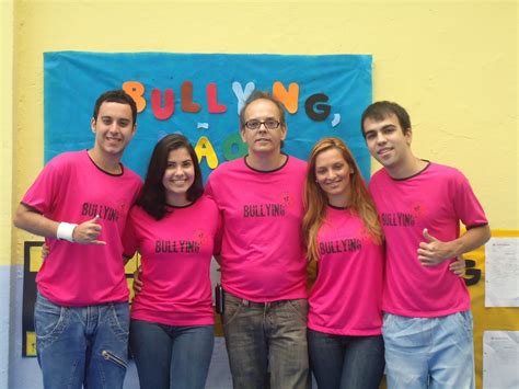 Espetáculo Bullying Bullying 2012 Está De Cara Nova Agora Com Música