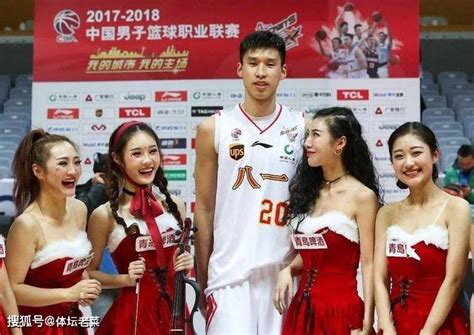 Nba球员和拉拉队恋爱是大忌，为何cba不管？球迷：合理分配是关键 搜狐大视野 搜狐新闻