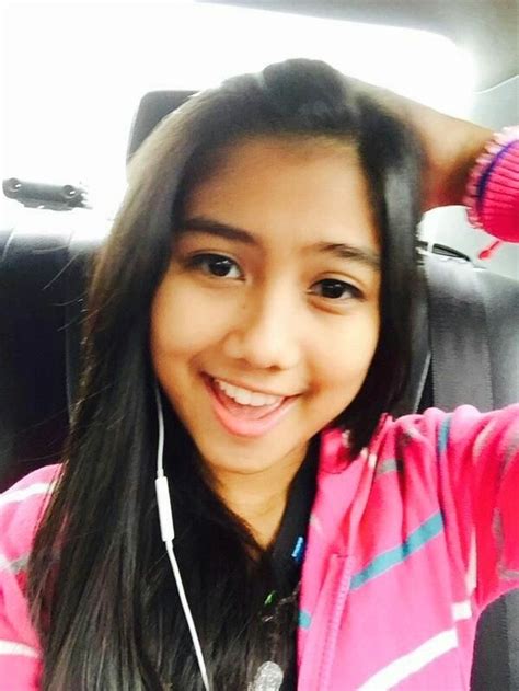 ปักพินโดย ประภาพรรณ ปานอำพันธ์ ใน Cute Girl