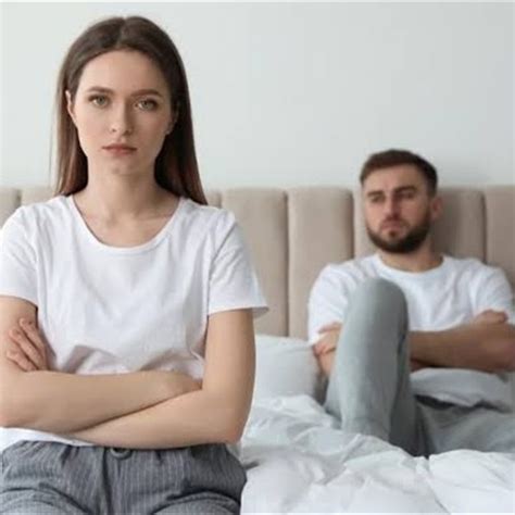 زوجي يهتم بي في السرير فقط 7 نصائح تجعله يحبك خارج غرفة النوم