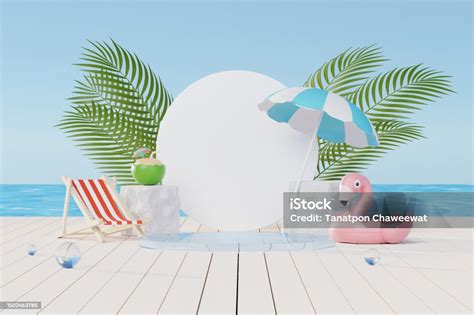 3d 렌더링 여름 방학 추상 제품 디스플레이 푸른 바다 바다 배경 개념의 최소한의 사실적인 디스플레이 연단 열대 여름 섬 우산 풍선 반지가 있는 화장품 키오스크에 대한 스톡