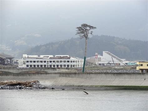 『東日本大震災 被災地10ヶ所めぐり その5陸前高田市、大船渡市、釜石市』陸前高田・住田岩手県の旅行記・ブログ By 世界攻略者さん