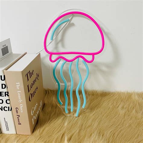 Light X Night Medusa Neon Sign