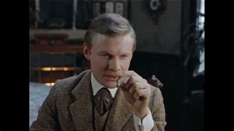Шерлок Холмс отрывок из серии Кровавая надпись Уверяю Вас мне все сказали часы Youtube