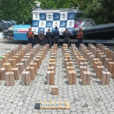 DOS SEMISUMERGIBLES CON 5 TONELADAS DE COCA FUERON INCAUTADOS EN AGUAS