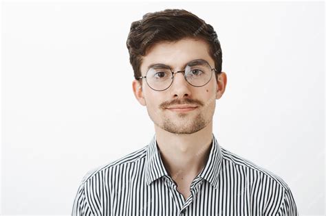 Free Photo Portrait Of Friendly Confident Caucasian Bearded Guy With