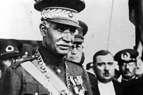 رضاخان و استخوان‌های جمجمه کریمخان؛ نمایشی از قدرت در ۱۳۰۴ عکس رویداد24