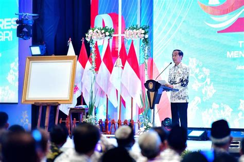 Sekretariat Kabinet Republik Indonesia Buka Kongres XXIII PGRI