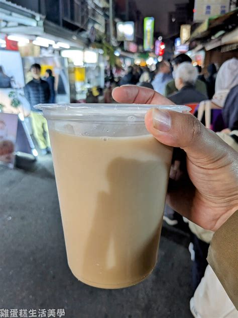 【台北食記】南機場夜市美食推薦 阿男麻油雞、阿吉豆漿紅茶、禾甲蒸臭豆腐、無名推車燒餅美食walkerland窩客島
