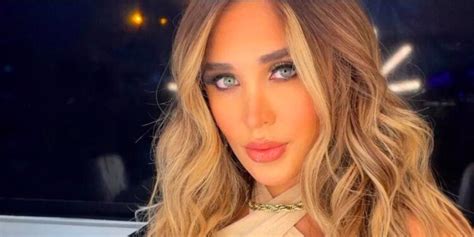 3 Hot Sexy Camila Figueredo Bikini Pics