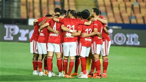 تقارير الأهلي يتلقى الموافقة على حضور 20 ألف مشجع لمباراة الوداد المغربي