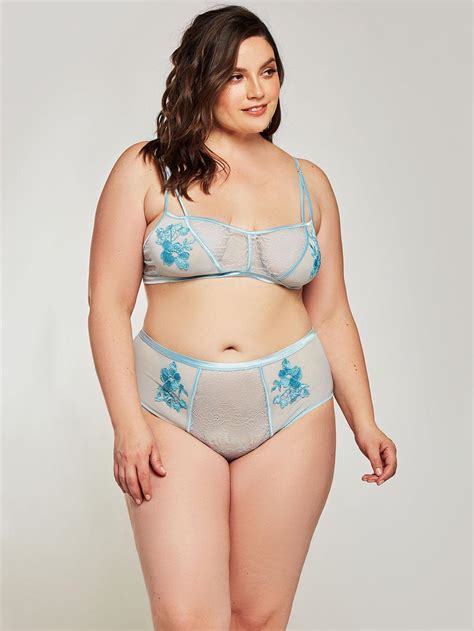 Icollection Laila Plus Size Bra Set In Blue Lyst