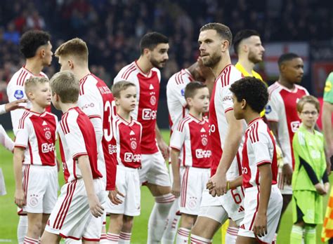 Ajaks Prekinuo Seriju Pobeda Psv U Derbijima Sportklub