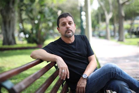 Dante Trujillo Escritor Hay Que Tratar De Ver La Multiplicidad De