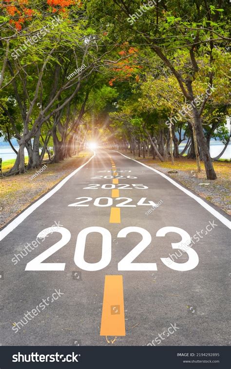 618 Road Ahead 2024 이미지 스톡 사진 및 벡터 Shutterstock