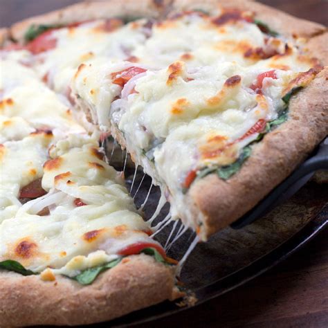 What Is Greek Pizza What Is Greek Style Pizza Kyqo