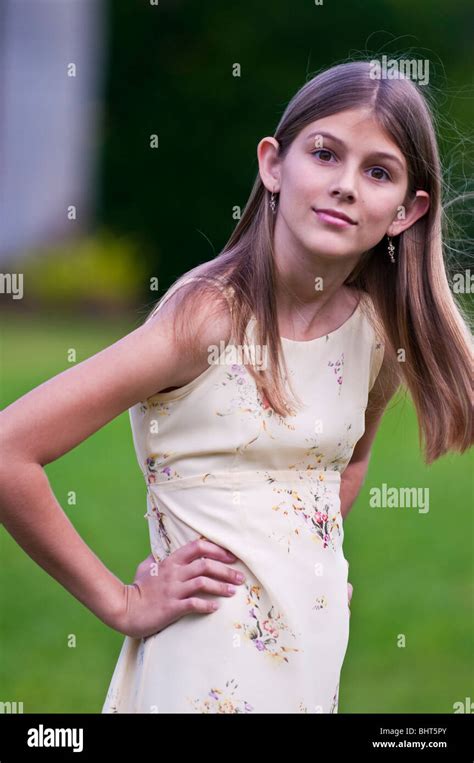 11 Jahre Altes Mädchen Fotos Und Bildmaterial In Hoher Auflösung Alamy