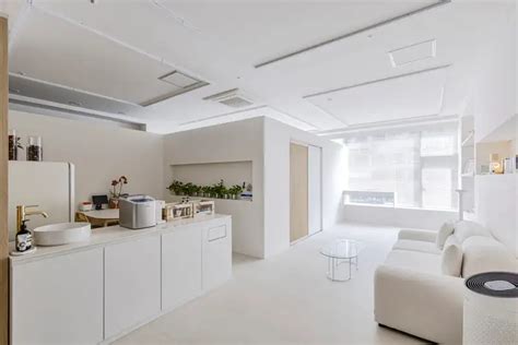 화이트and우드톤 모던한 반영구샵 인테리어 인천 서구 청라동