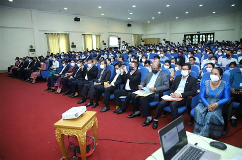 រដ្ឋមន្ត្រីក្រសួងការងារ