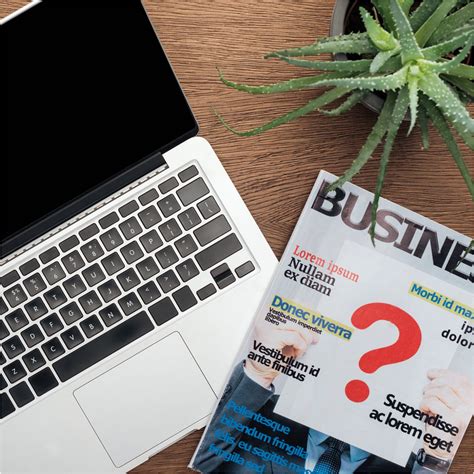 印刷物とホームページ制作の違い〜レイアウトや色指定の注意点〜