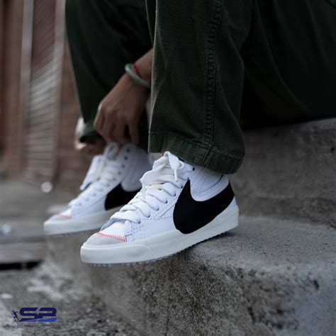 مشخصات ، قیمت و خرید کتونی نایک بلیزر میدجانبو مناسب استفاده روزمره رنگ سفید مشکی Nike Blazer