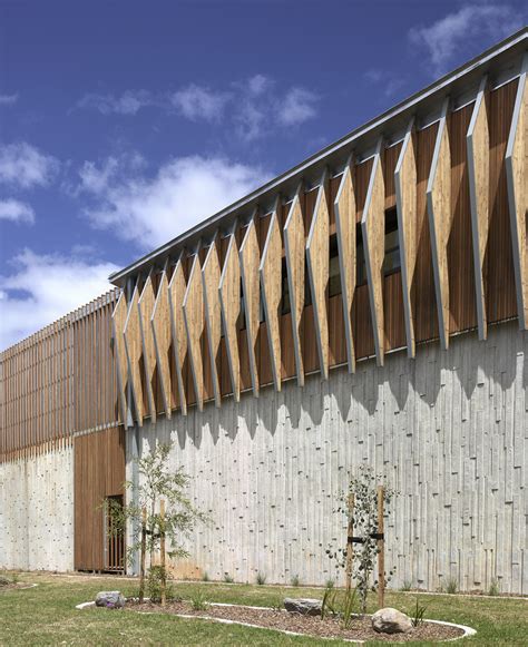 Rivergum Residential Treatment Centre S Timber Cladding Sculptform
