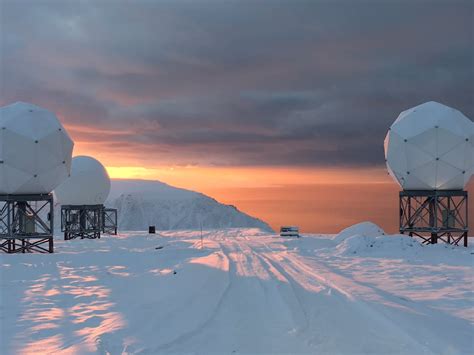 Norad Northcom Want 80 Million To Test Spacex And Oneweb In The Arctic