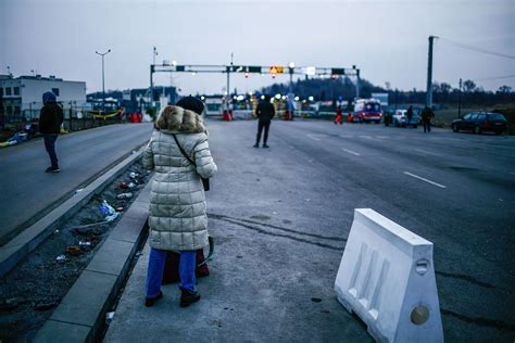 Sex Workers Fleeing War In Ukraine Face A Harsh New Reality