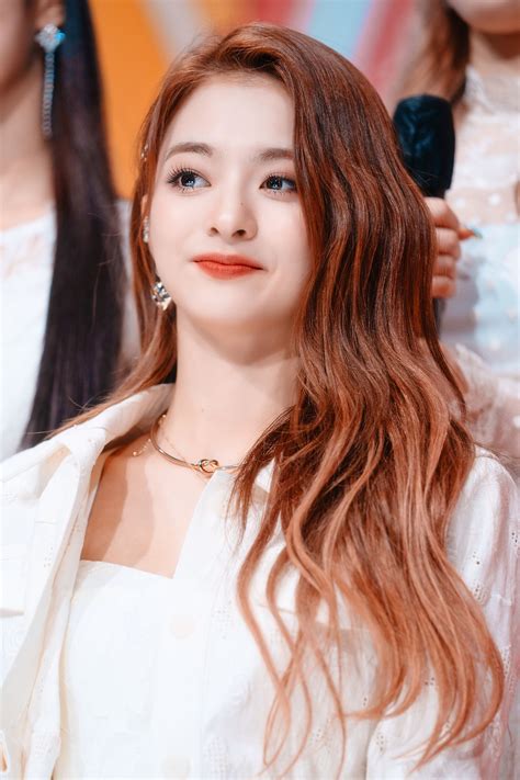 프로미스나인 이나경 소장용 고화질 2탄 25장 오픈이슈갤러리 인벤
