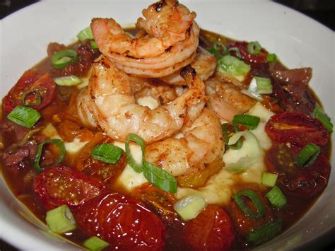 Shrimp And Grits With Ham Gravy