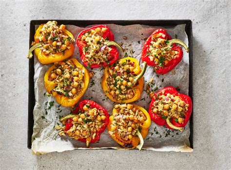 Gevulde Paprika Met Kikkererwten Amandelen En Geitenkaas Recept